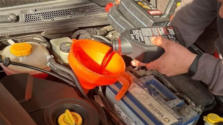 Yağ Lambası Neden Yanar ve Nasıl Söndürülür? - Otomobil ve Araçlar